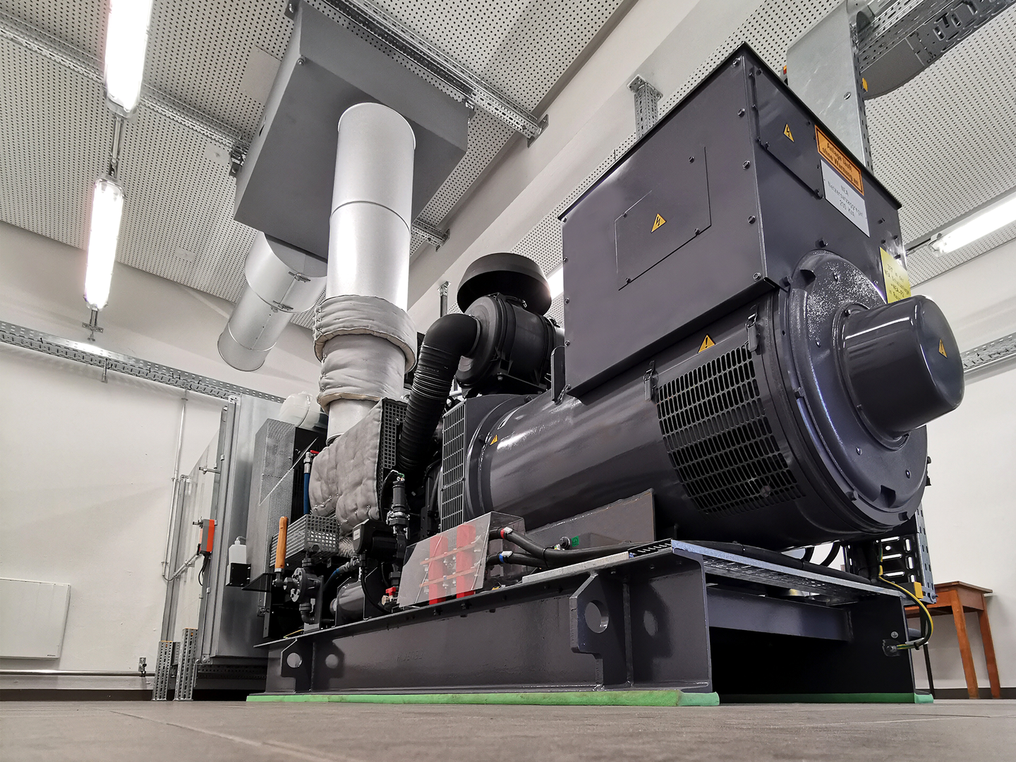 Frerk Aggregatebau GmbH | Emergency power generators & emergency power ...